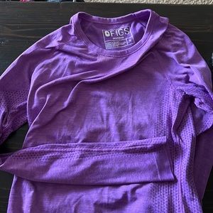 Figs | Tops | Figs Salta Performance Under Scrub In Magic Purple ...
